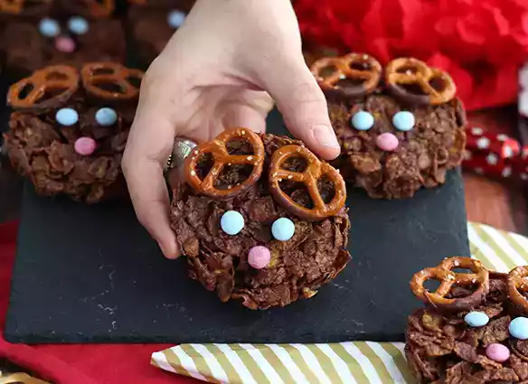 Opskrift på lyserøde sandkager og julens rensdyr